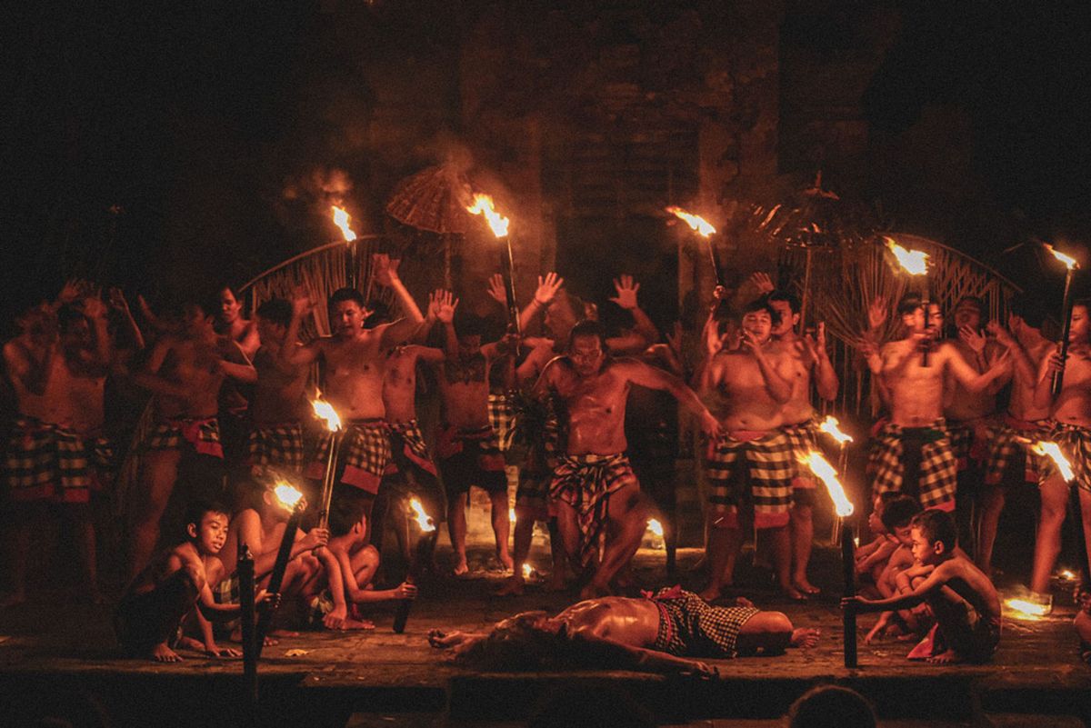 Kecak Dance in Ubud: Witnessing Bali’s Sacred Fire and Chant Ritual